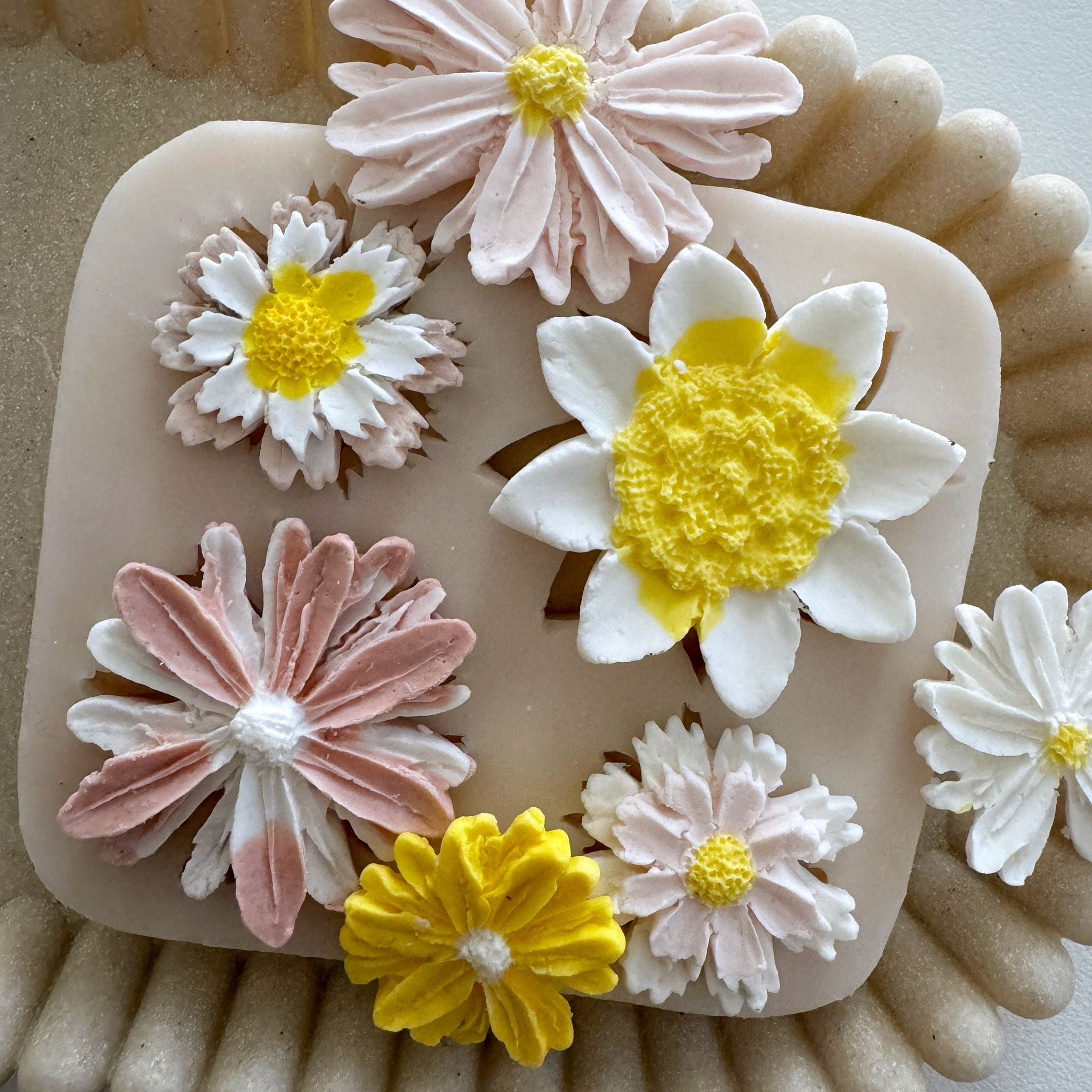 Asst Flower Silicone Mould – Kuki Creative Pty Ltd